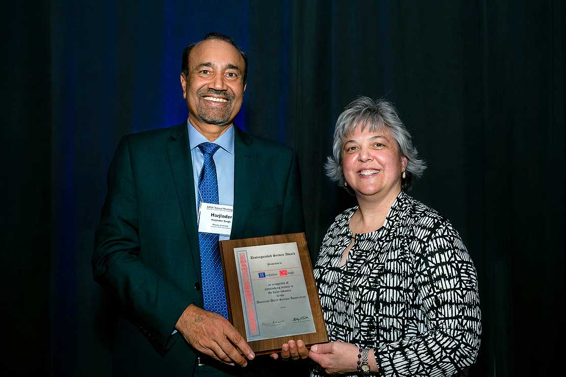 First kiwi recipient of international dairy award