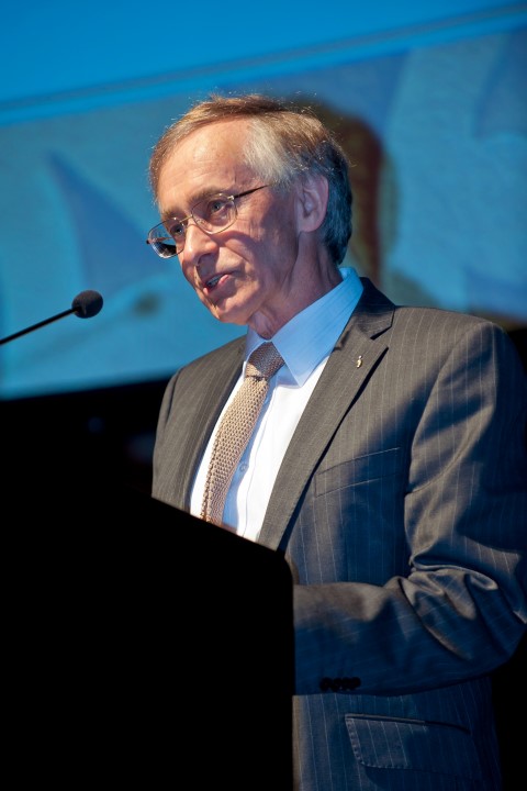 2013 MacDiarmid Medal: Reverse engineering of heart valves, joint and ...
