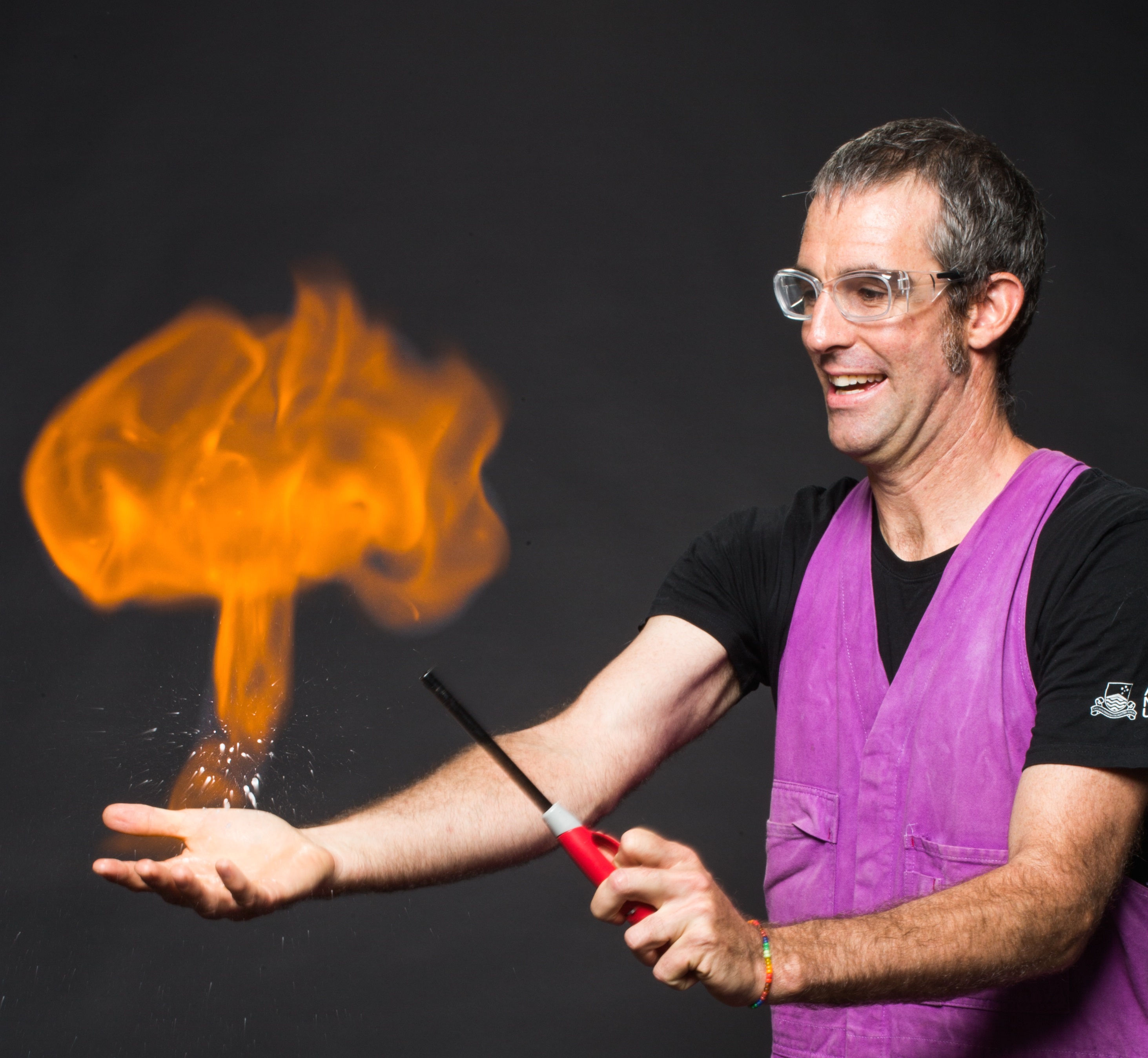 Dr Graham's Blow Up Science show returns to New Zealand