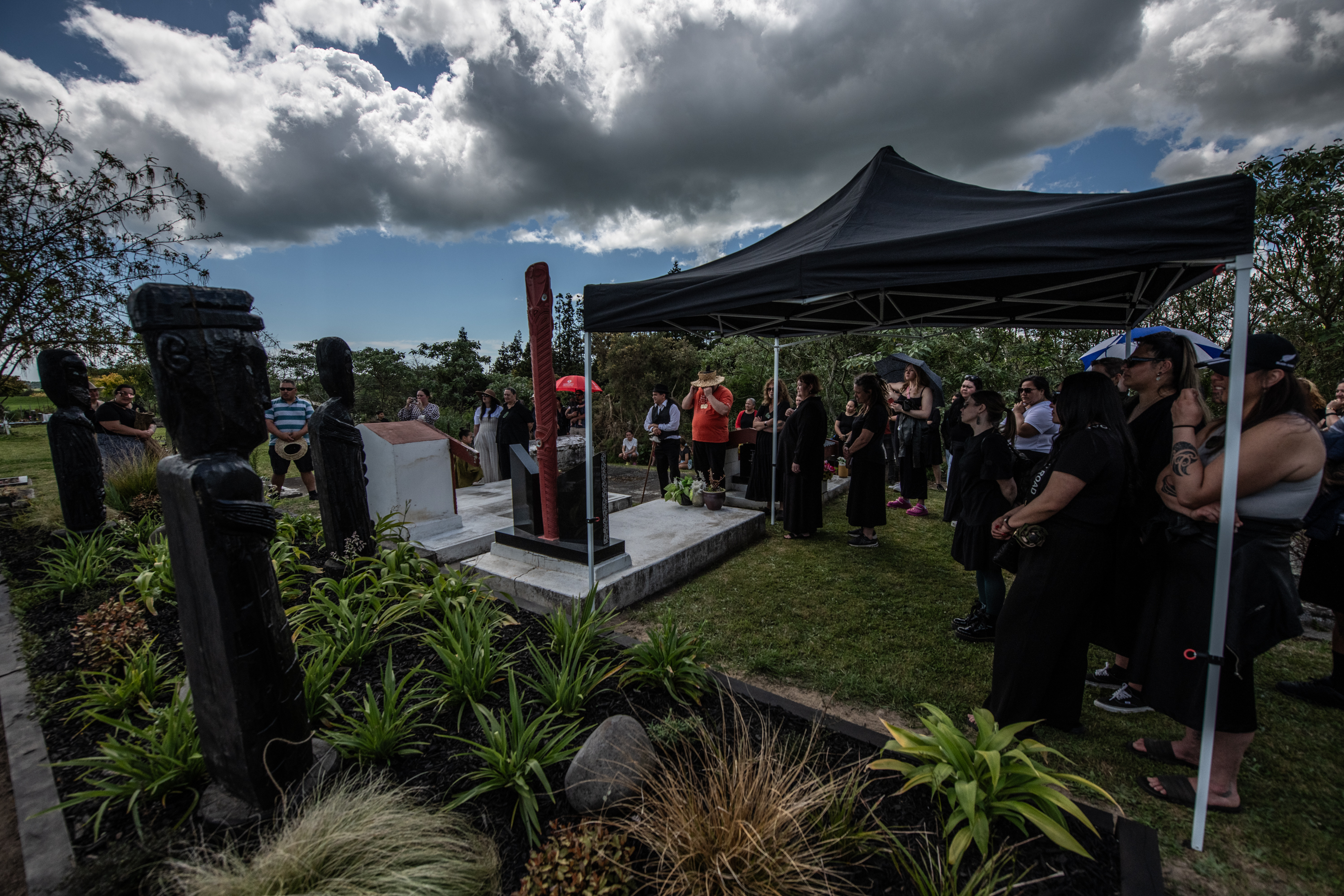 Decolonising death: Reviving Māori burial practices