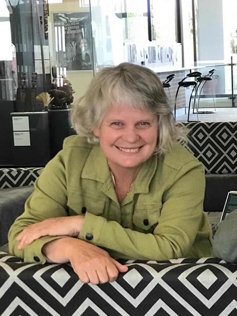 Kua kitea ahau: te whakamahi i ngā pukapuka pikitia mō te whakauka me ...