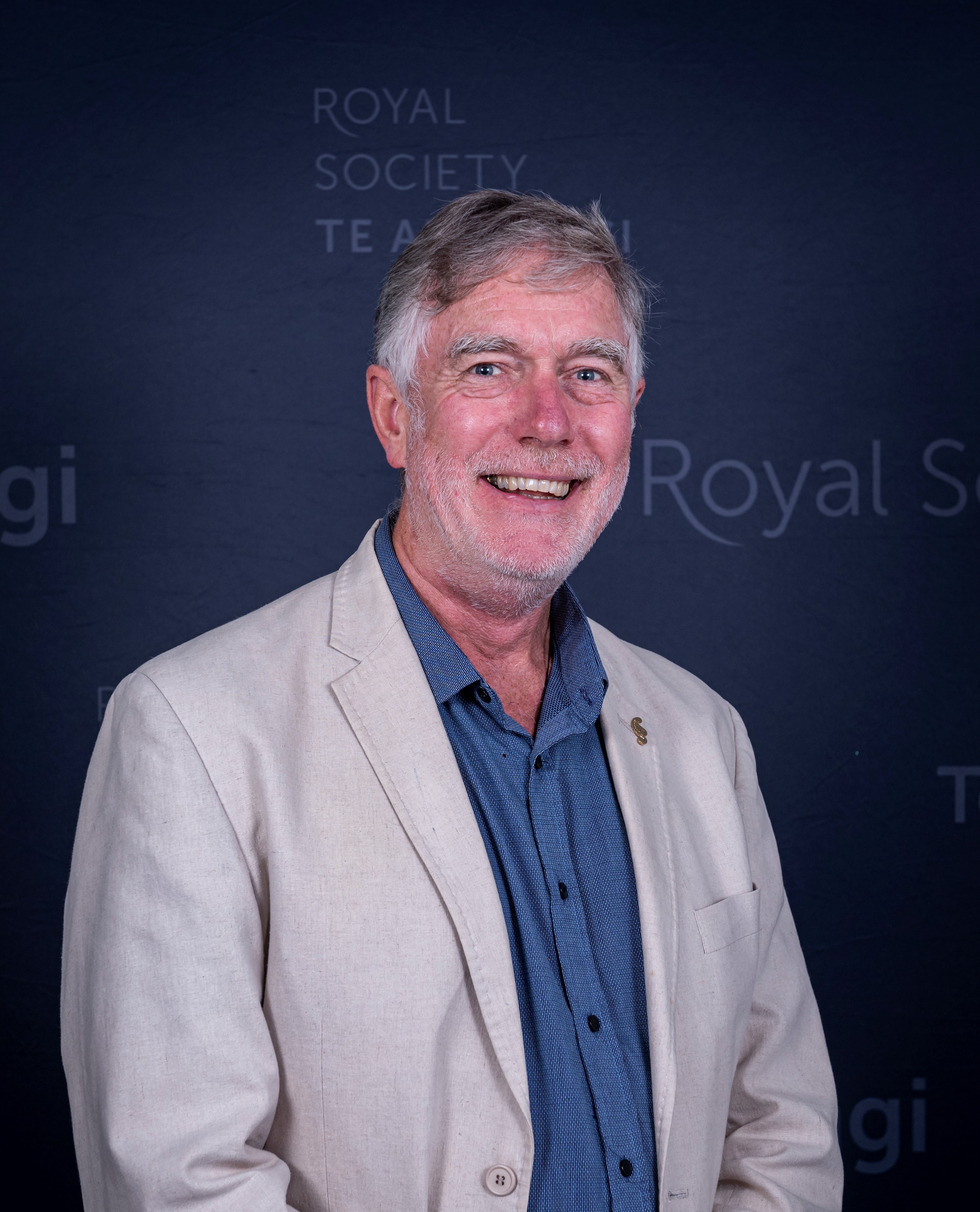 2020 Professor Robin Kearns FRSNZ